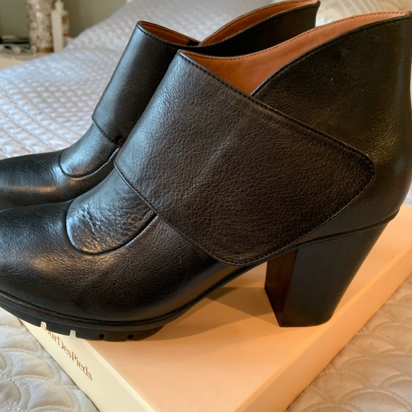 L'Amour | Shoes | New Lamour Des Pieds Eviemae Platform Leather Boots ...